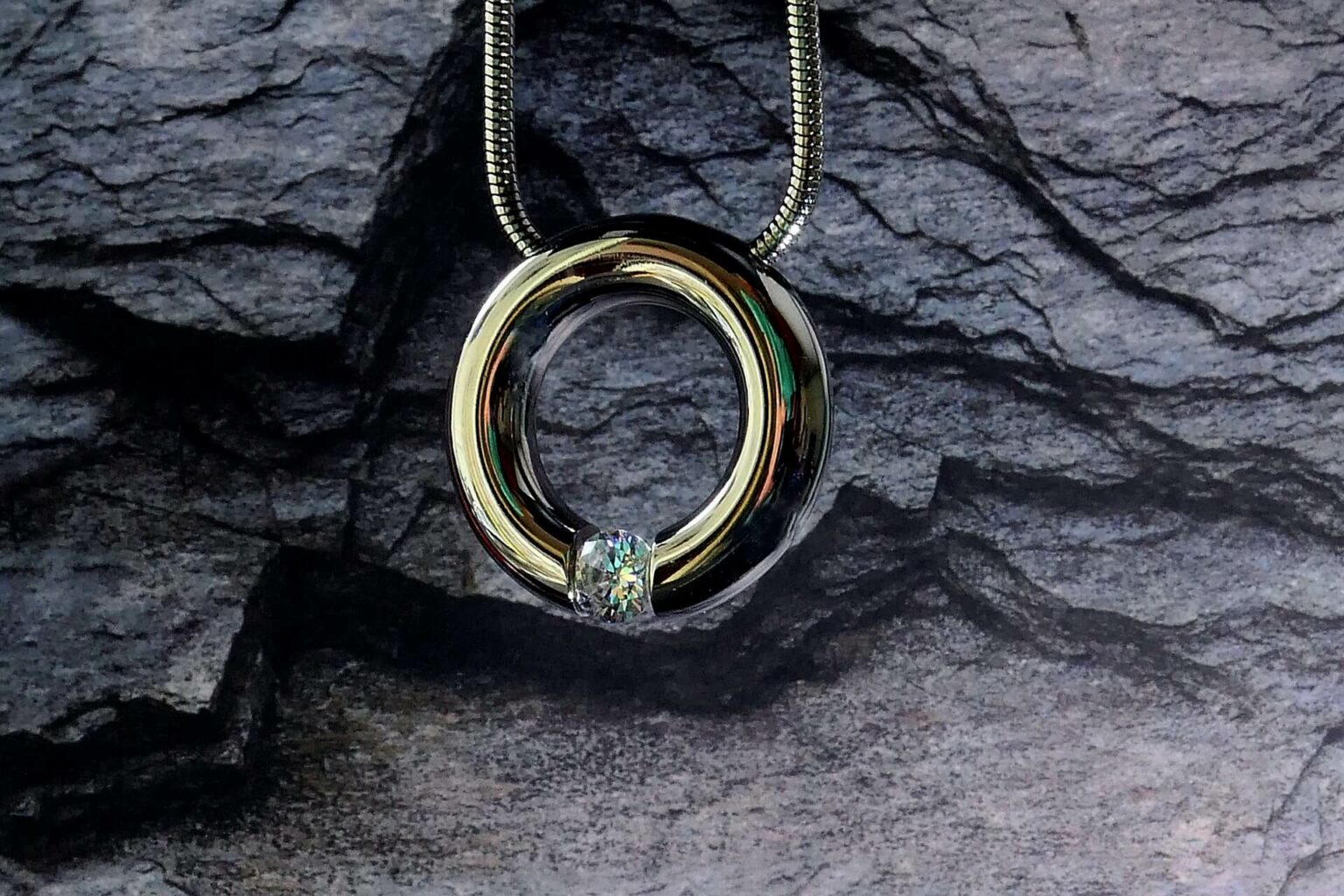 Was bedeutet 333 bei Schmuck? ++ Erfahre jetzt alles